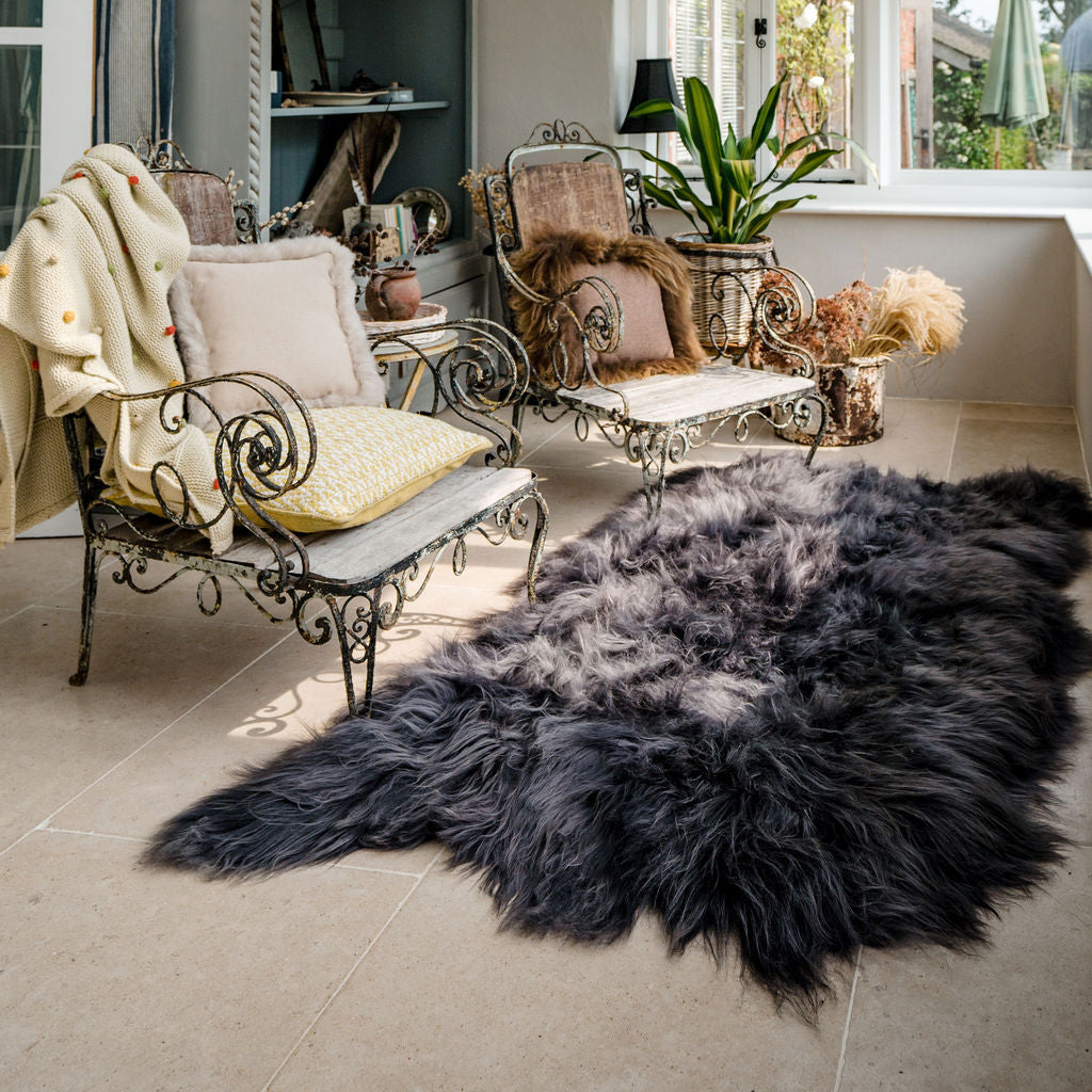 Sheepskin Rugs – Arthur Cameron Trade