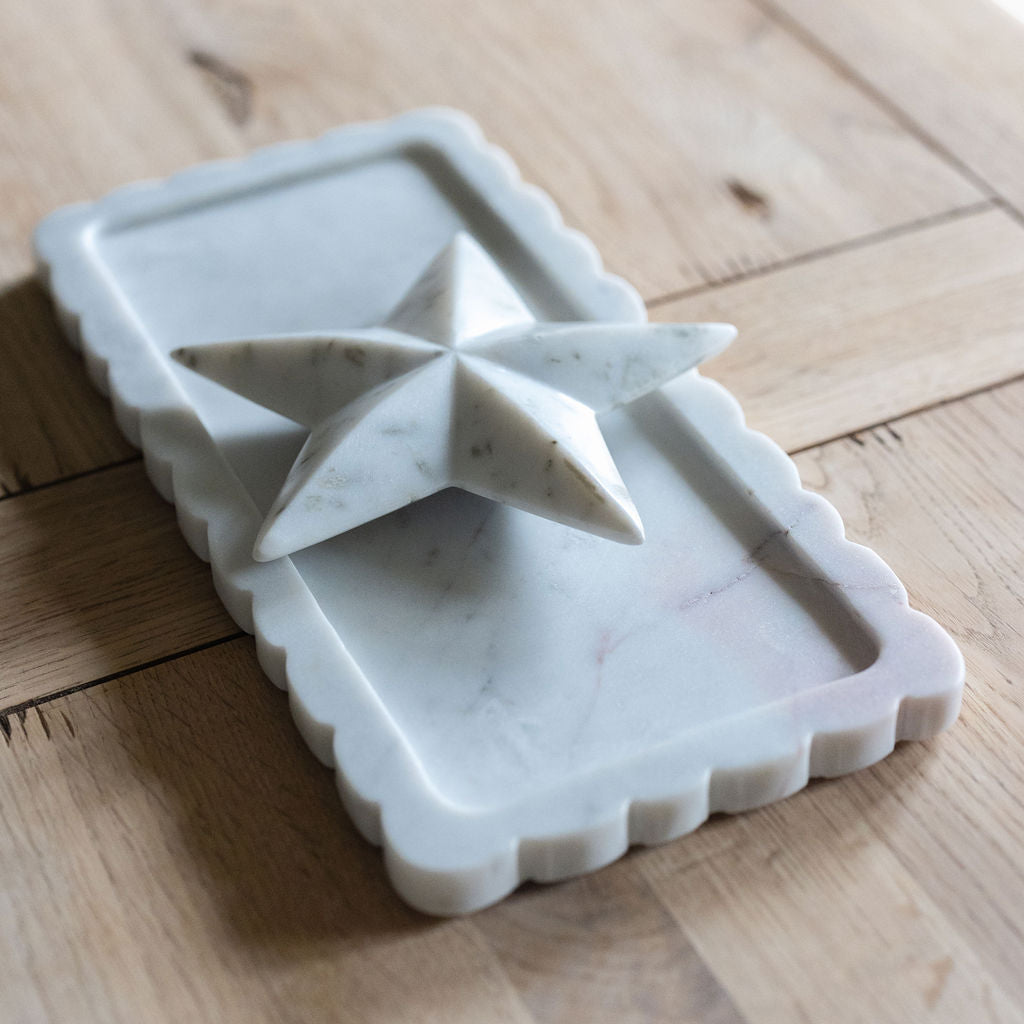 Escallop Marble Tray – Arthur Cameron Trade