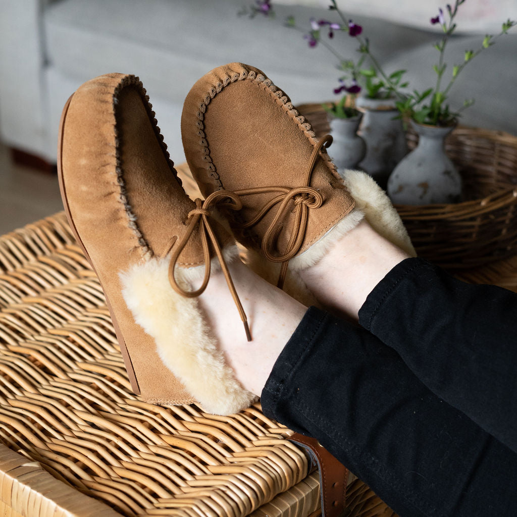 Deluxe Ladies 'Sophie' Sheepskin Moccasin slippers with Soft Sole ...